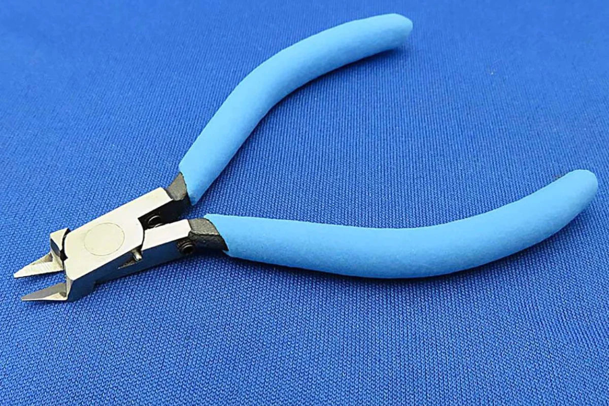 Essential Gundam Tool Kit That You Will Need