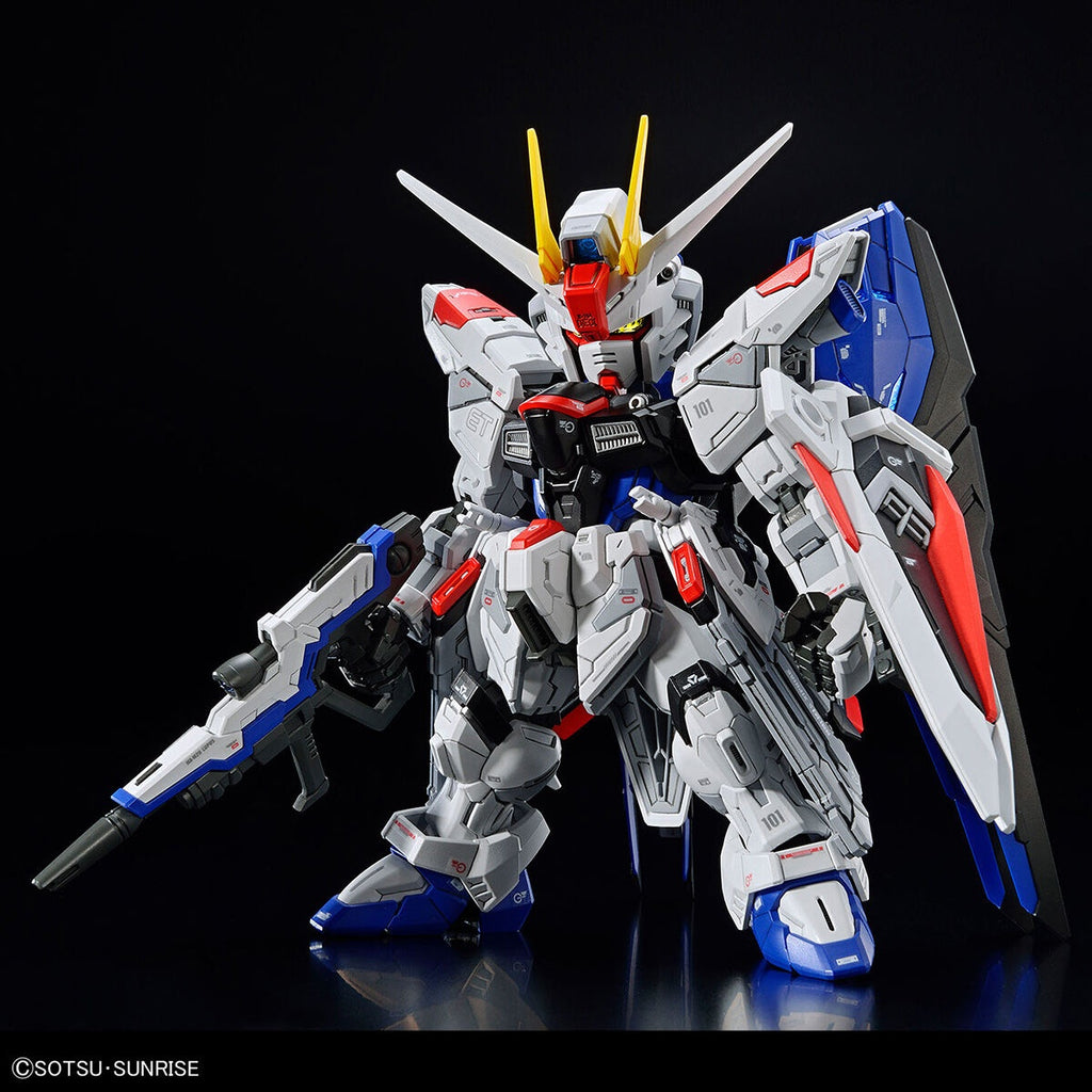 Bandai SD Master Grade Freedom Gundam Model Kit | P-Rex Hobby ...