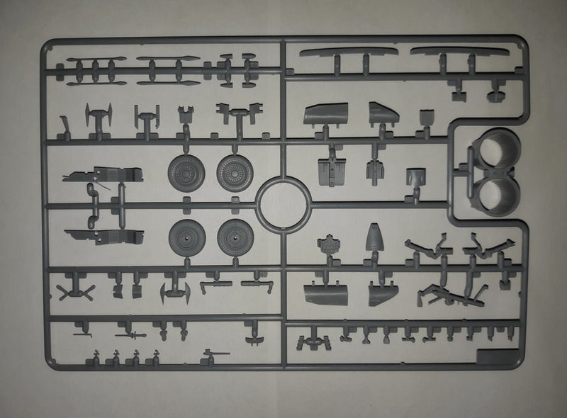 ICM 1/72 MiG-25 RB Soviet Reconnaissance Plane | P-Rex Hobby ...